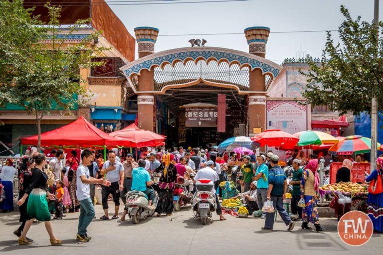 Kashgar Sunday Bazaar Travel Guide | What to Do and Where to Go