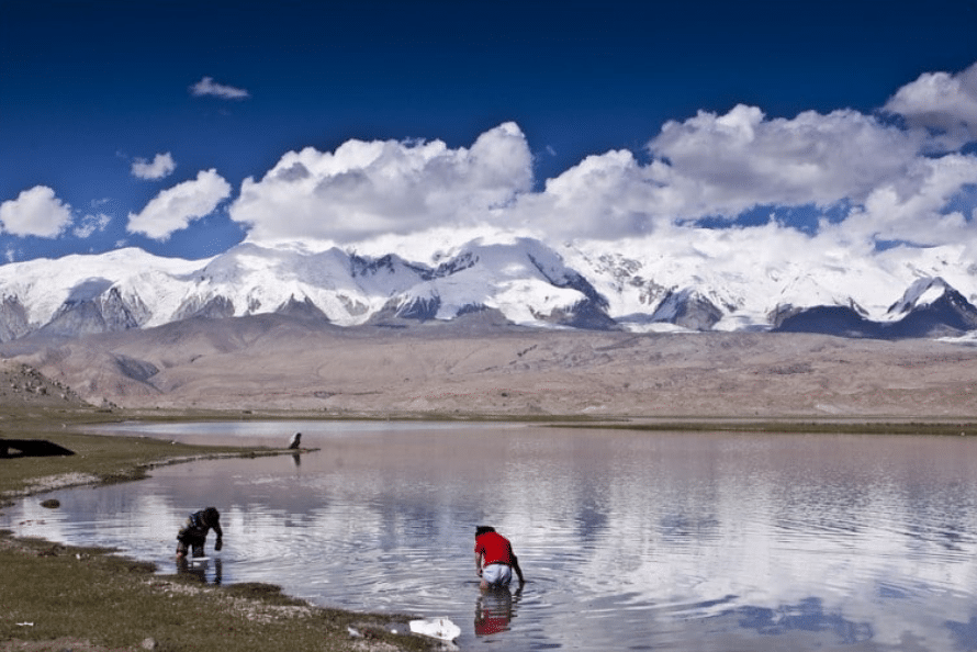 Xinjiang's Four Amazing Lakes! 2025 Traveler's Guide